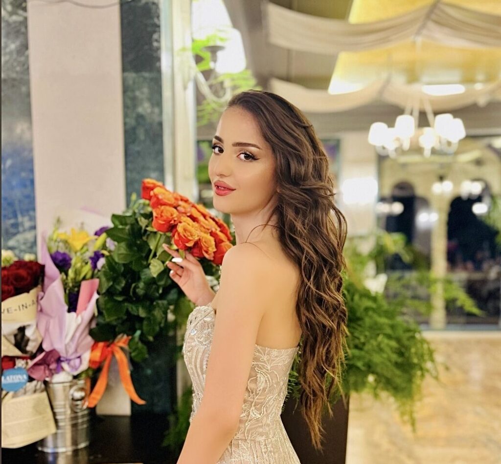 Yerevan restaurant visit with Miss Armenia - PHAROS